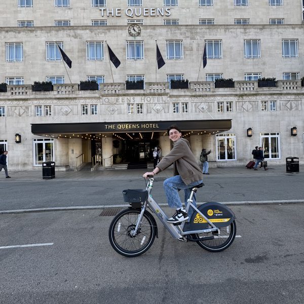 Inside ‘The Kremlin’: behind the façade of Leeds’ Quarry House - The Hoot